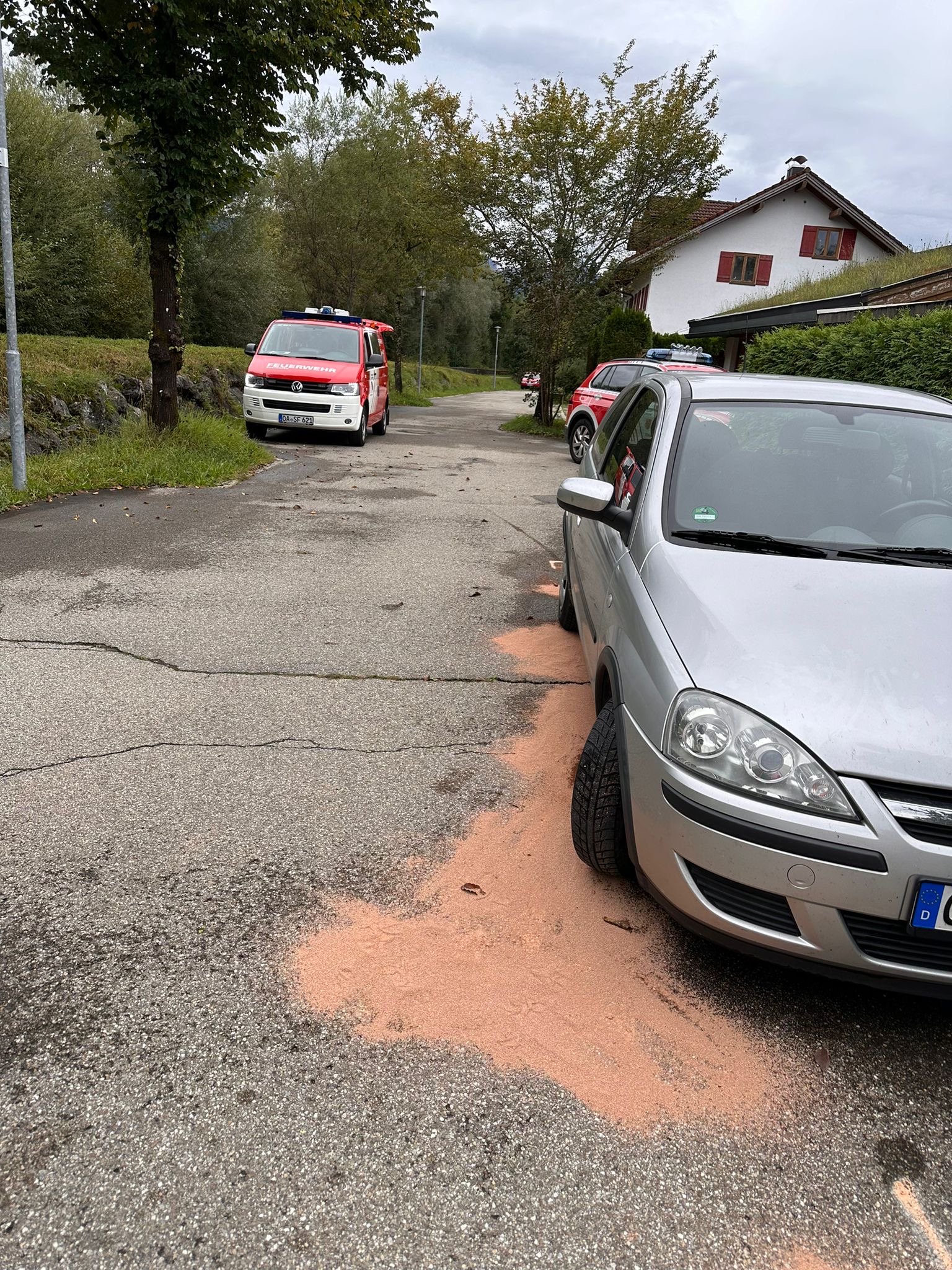 ABC KRAFTSTOFF #A1110#Gefahrstoff#auslaufender Kraftstoff (z. B. Benzin ...